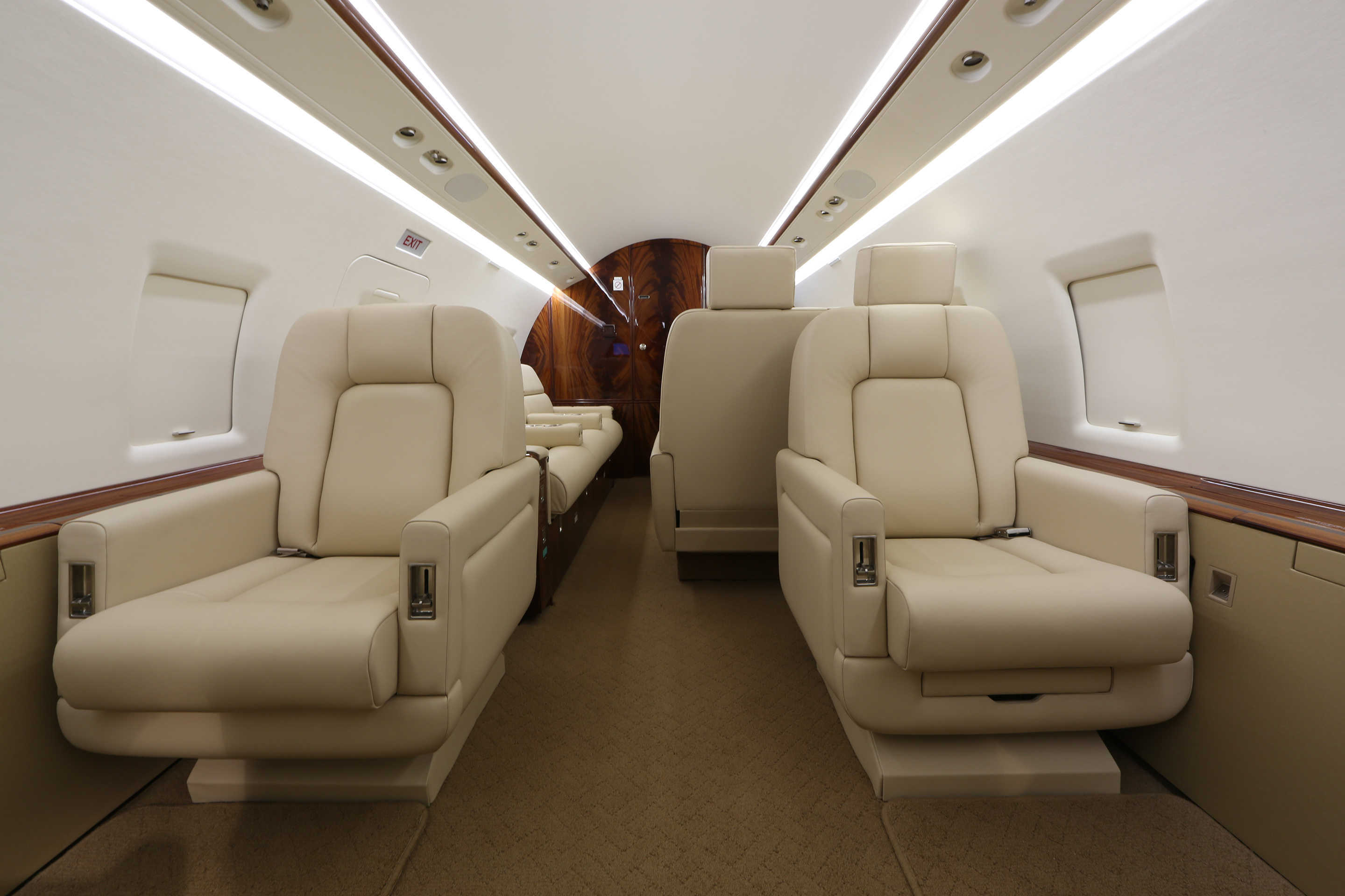 Bombardier Challenger Interior – Accord Aviation Interiors