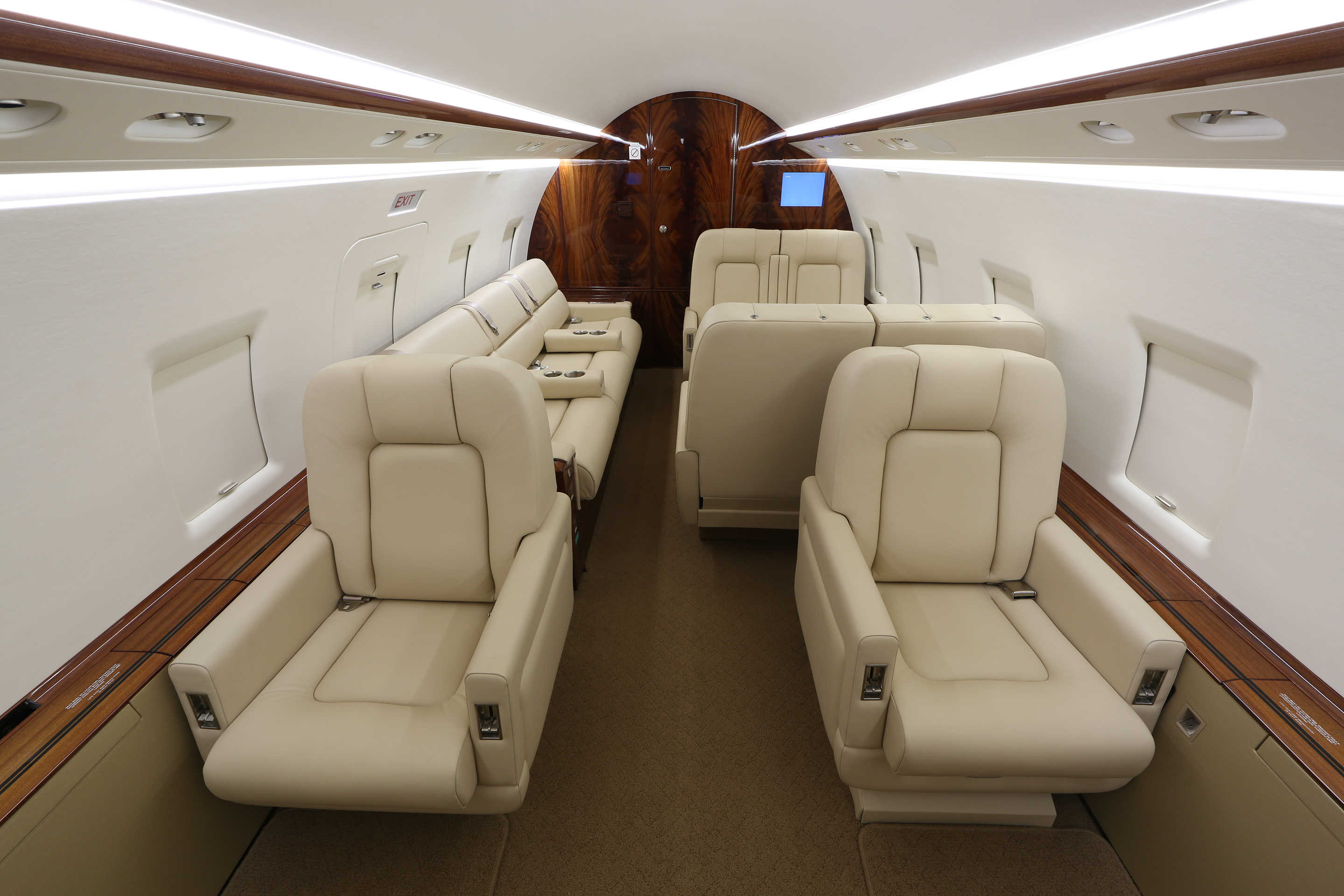 Bombardier Challenger Interior – Accord Aviation Interiors